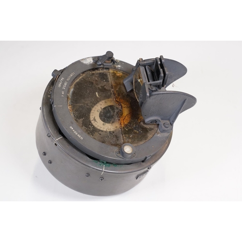 A British World War Two Compass, Type O.2.A., Ref 6A/892, with Azimuth ...