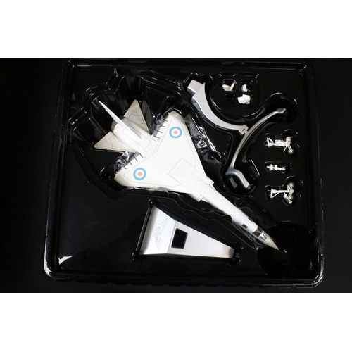 Two boxed 1/72 Corgi Aviation Archive diecast models to include AA38601 ...