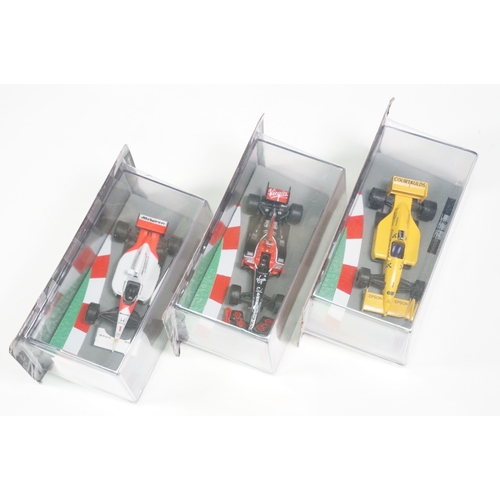 25 Boxed / cased Formula One / F1 Racing diecast models to include 10 x ...