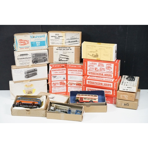 20 Boxed bus metal model kits to include Streetscene Series, RTC Models ...