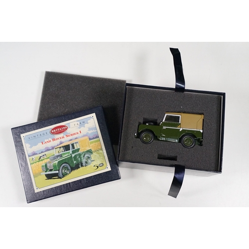 Four boxed / cased diecast models to include Corgi Showcase Collection ...