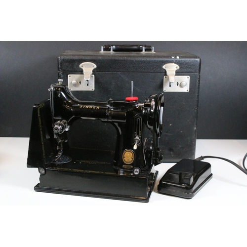 Singer Featherweight 221K portable sewing machine, in carry case with ...