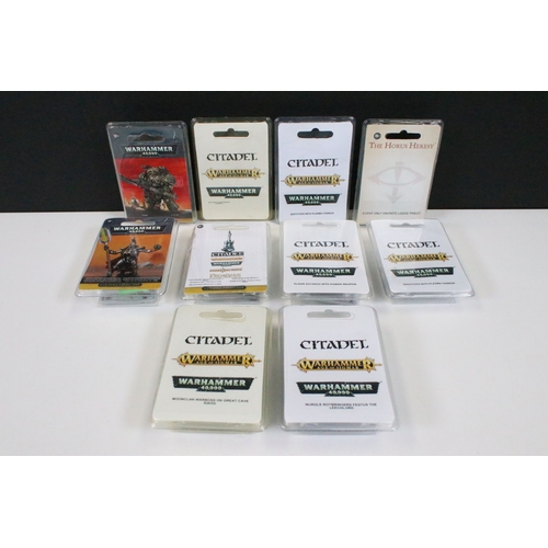 Warhammer - Ten Games Workshop Warhammer resin miniature blister packs ...