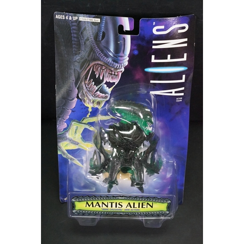 11 Carded Kenner Aliens action figures to include Mantis Alien, Snake Alien, 2 x Hive Wars Integer 3