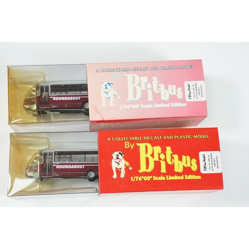 15 Boxed 1/76 Britbus diecast models contained within blue, red and ...