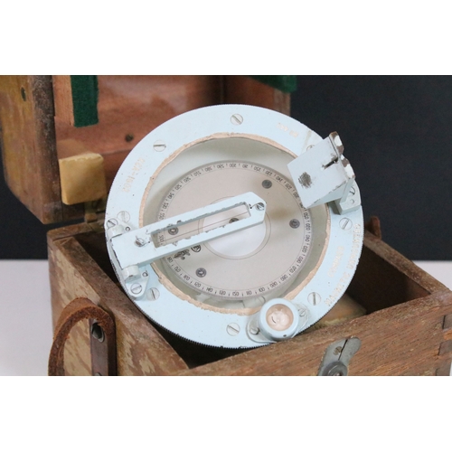 Mid century Royal Navy magnetic unmounted compass, KCA-1602 no. 442 ...