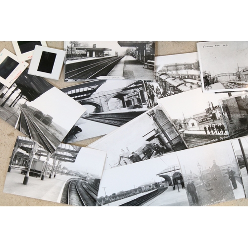Large collection of photographs and slides to include GWR and railway ...