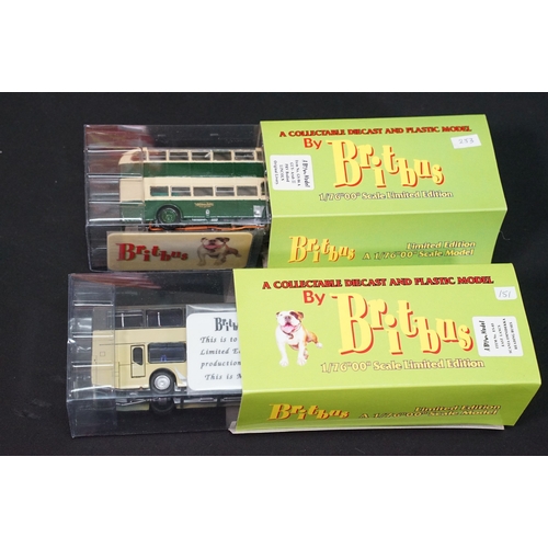 20 Boxed / cased Britbus diecast model buses to include ES-14 Wilts ...