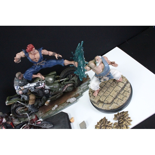 Five large scale figures and statues to include Gentle Giant The Lord ...