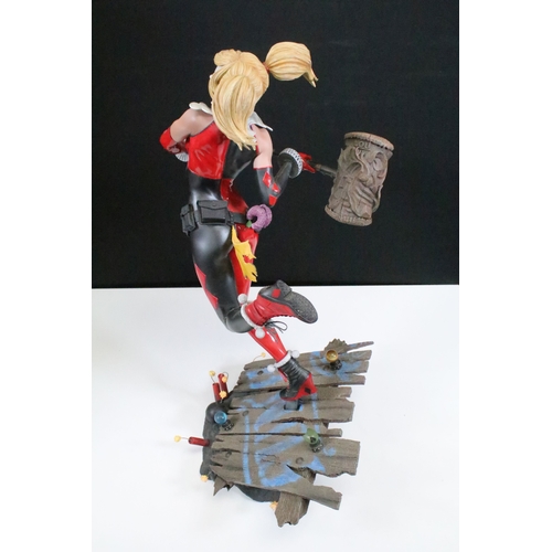 Boxed Sideshow Collectibles DC Comics Harley Quinn Premium Format ...