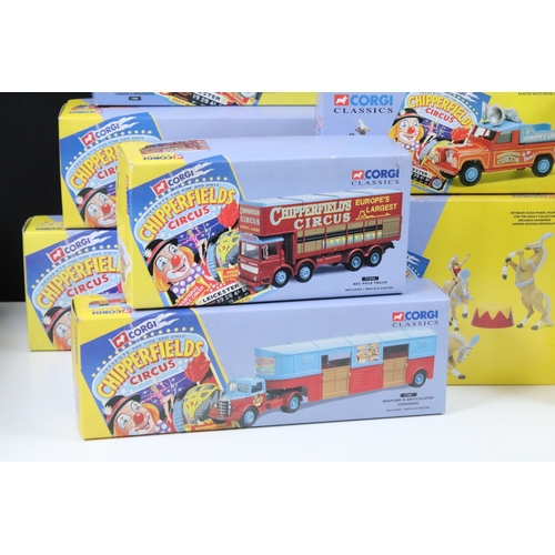 19 Boxed Corgi Chipperfield Circus diecast models to include 31703 ...