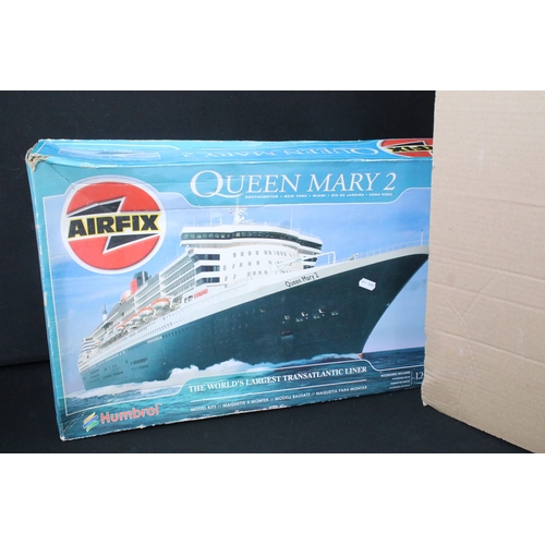 15 Boxed ship plastic model kits to include Airfix 1/600 Queen Mary 2 ...