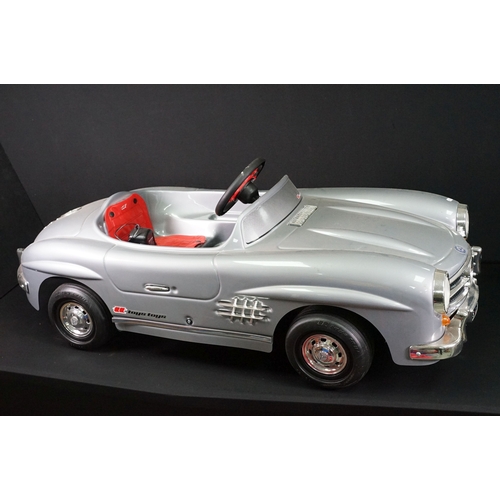 TT Toys / Toys Toys Ltd electric Mercedes-Benz 300 SL ride on car with ...