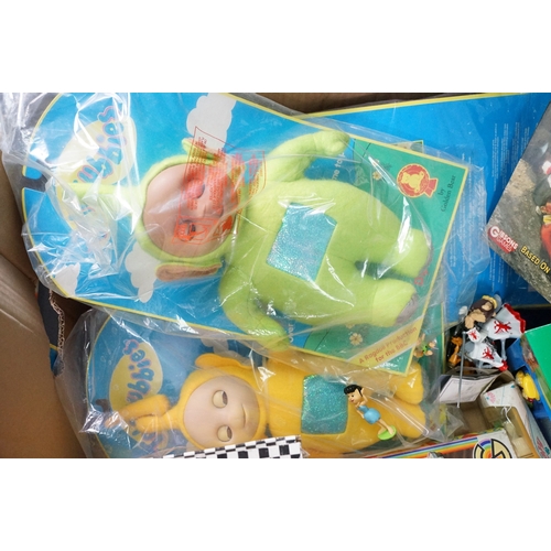 Collection of mixed toys and games to include boxed Timpo The Prairie ...