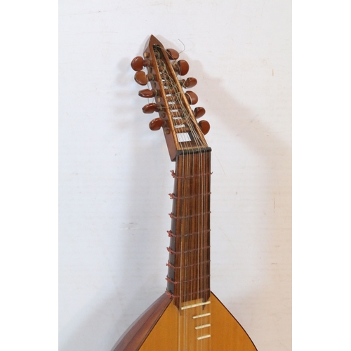 'The Thornton' cased Lute, with hard case, label inside with 160624