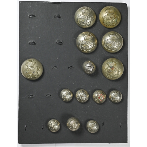 A quantity of assorted British military tunic buttons, Victorian and ...