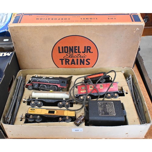 A vintage boxed Lionel Jr (US) electric Freight train set no 1055E, to ...