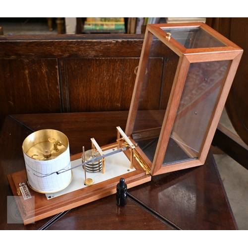 A French Maxant barograph