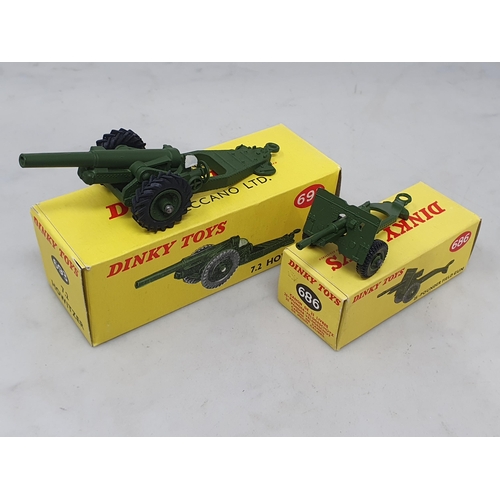 A boxed Dinky Toys No.686 25 Pounder Field Gun with plastic hubs and a ...