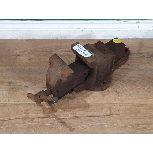 A large heavy duty Workshop Vice. (R10).
