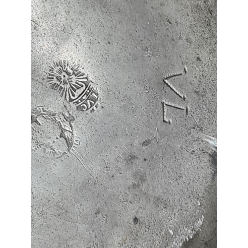 An antique pewter Plate with touch marks to reverse, 12 1/2in diam