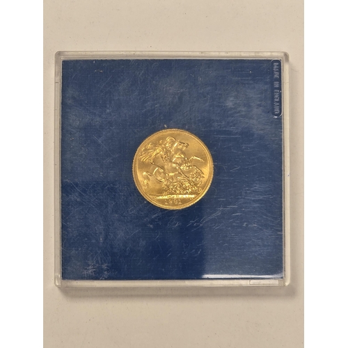 A Queen Elizabeth II 1981 Gold Full Sovereign