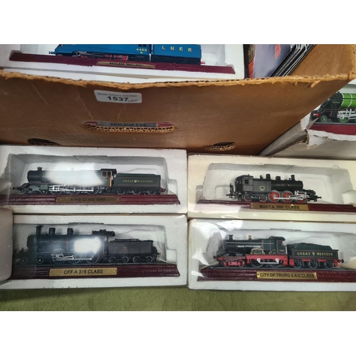 Two boxes of Atlas Editions Models of Locomotives. (R4).
