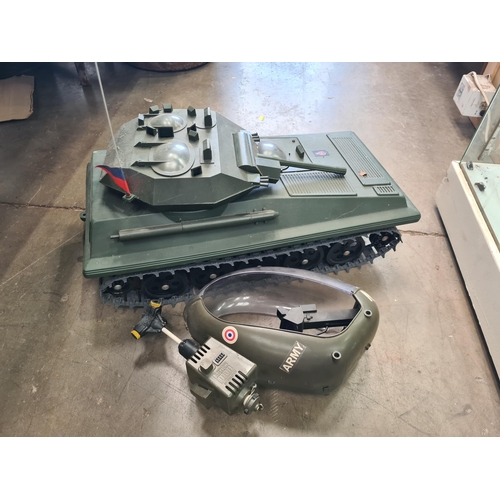 A large toy tank. (R3)