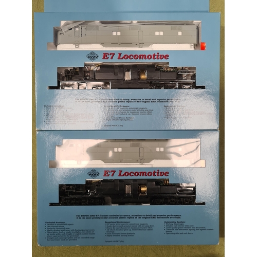 Two boxed Proto 2000 Series H0 scale Locomotives, both 21072 UNDEC A ...