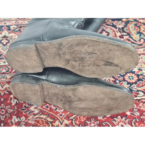 A pair of black leather Hunting/Riding Boots, (R5)
