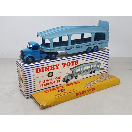 A boxed Dinky Toys No.982 Pullmore Car Transporter, Nr M-M, box Nr perfect