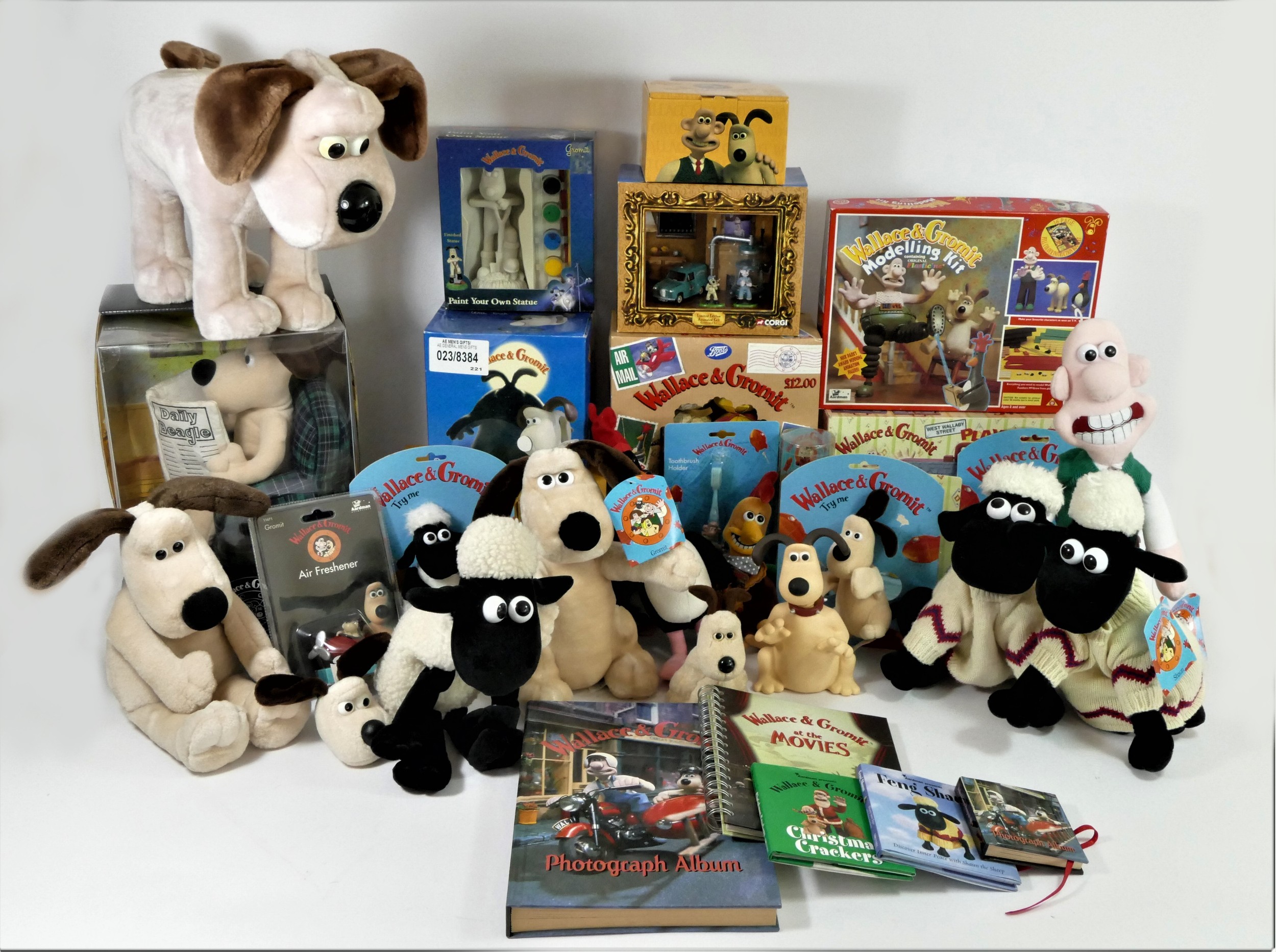 A collection of 'Wallace & Gromit' toys, models, figures and books, to ...