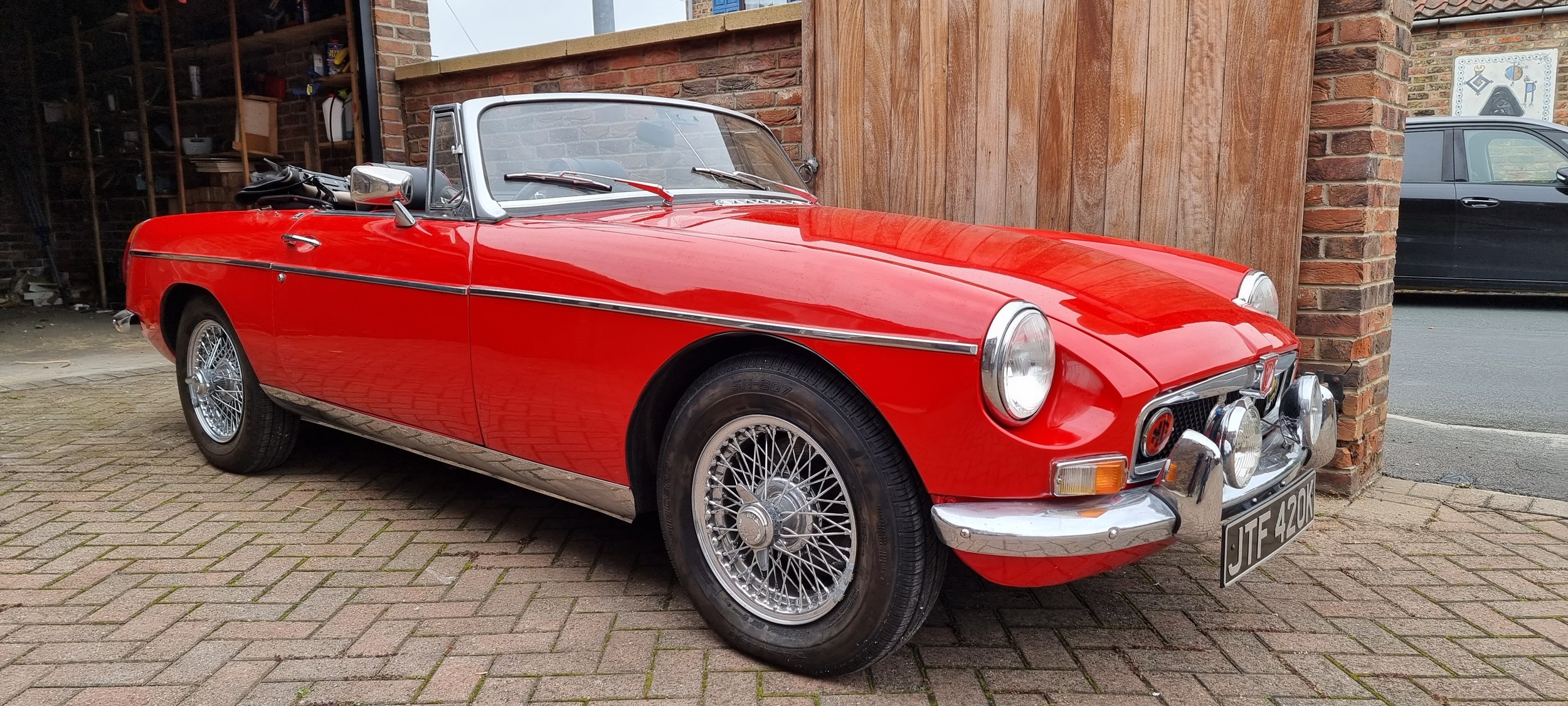 1971 MGB Roadster 1798cc Registration Number JTF 420K Com 