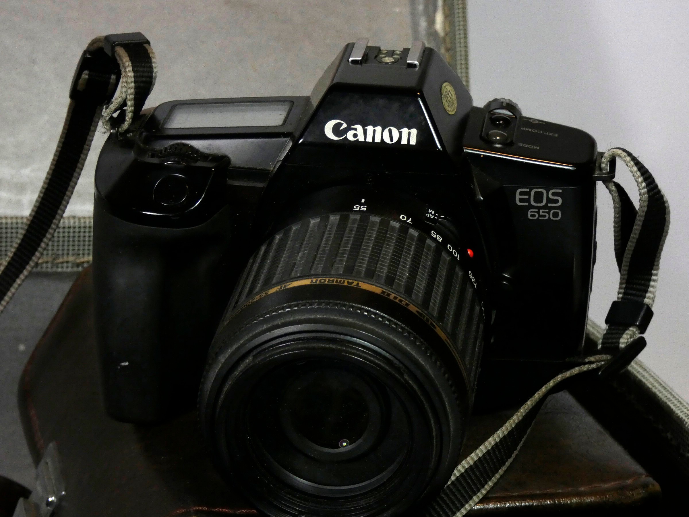 A Canon EOS 500, with 35mm – 80mm f4.5-f5.6 lens, a Canon EOS 650, with ...