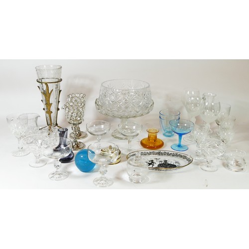 A collection of mid 20th century & later ceramics and glassware, to ...