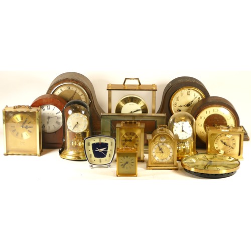 A collection of mechanical and quartz clocks, to include mantel ...