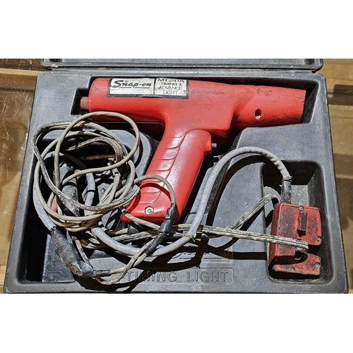 A Snap-on Timing and Advance light, MT241A