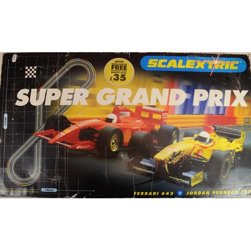 Scalextric "Grand Prix" model racing set, together with two "as new ...