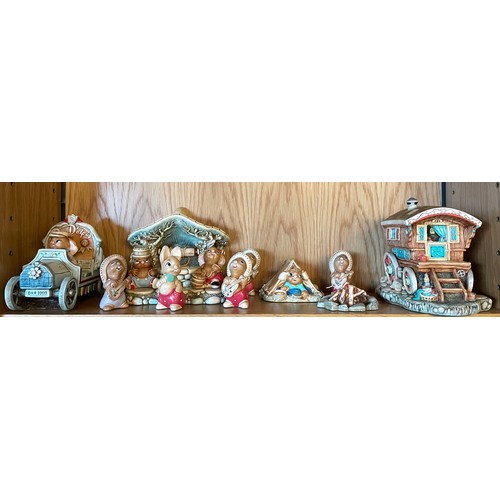 Pendelfin; a collection of rabbits to include Millennium Queen, Roxy ...