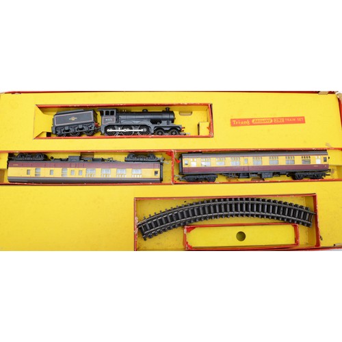 Hornby Model Railway; a boxed 00 gauge train set 'Mighty Mallard ...
