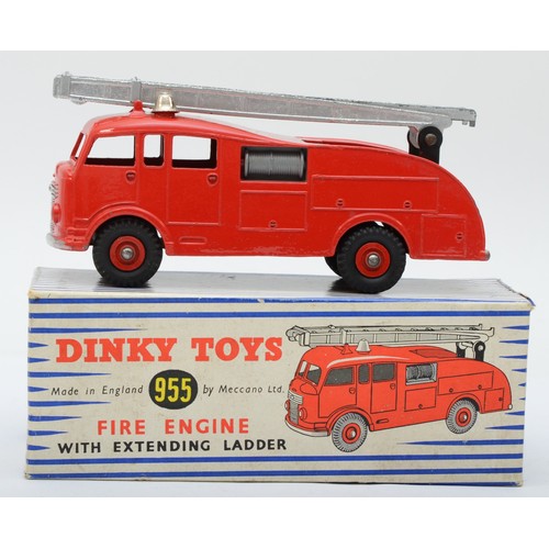 Dinky Toys - A boxed 955 Fire Engine with extending ladder.
