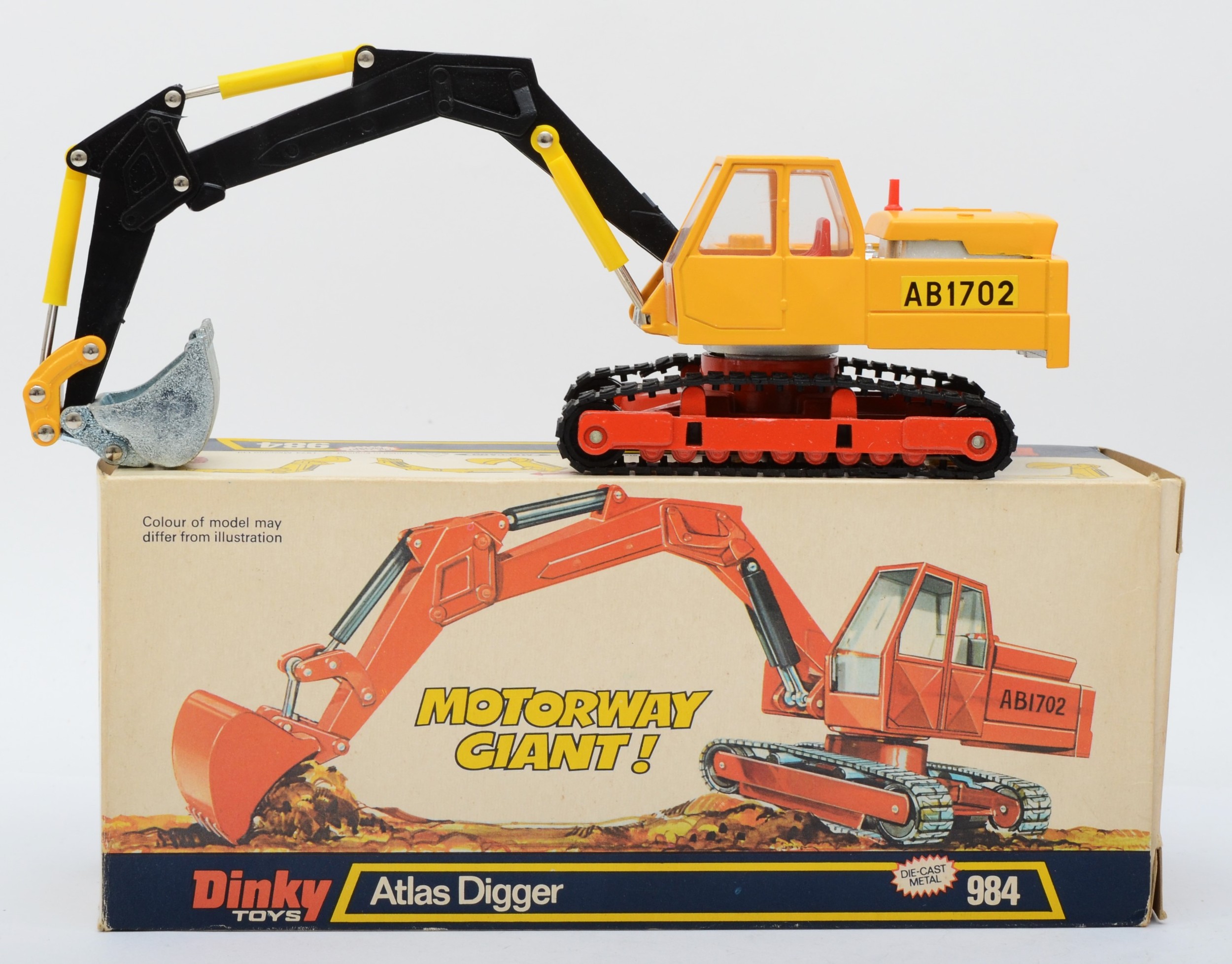 Dinky Toys - A boxed Dinky 984 Atlas Digger 'Motorway Giant!', original ...