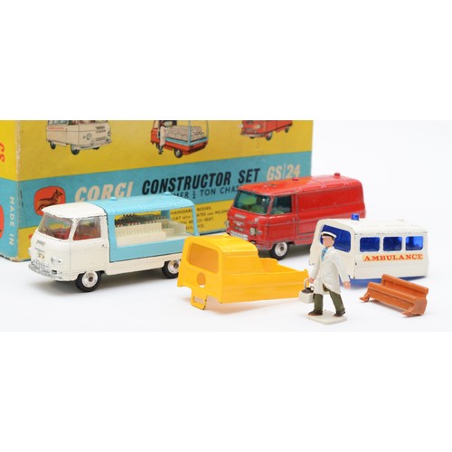 Corgi Toys; boxed Corgi Toys Gift Set 31 The 'Riviera' Set, with blue ...
