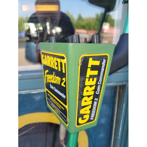 Garrett metal detector, Freedom 2 Coin commander
