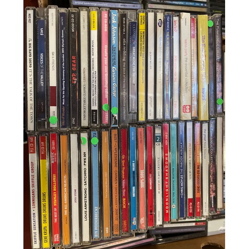 Approximately 350 CDs featuring easy listening artists, jazz, soul and ...