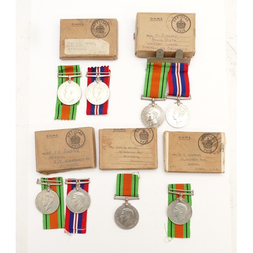WWII Five boxed War and Defence medals, including women officers such ...