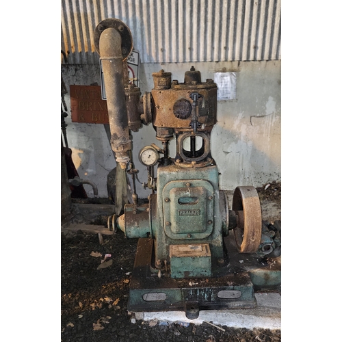 A Reader single cylinder enclosed engine, by E. Reader & Sons Ltd of ...