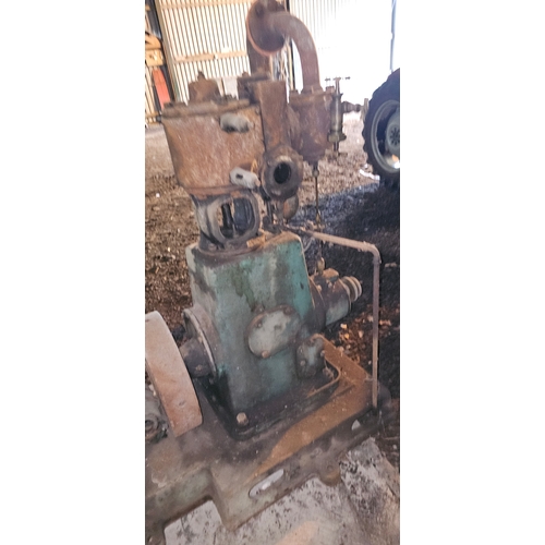 A Reader single cylinder enclosed engine, by E. Reader & Sons Ltd of ...