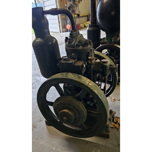 A Petter Junior 2 1/2hp stationary engine, serial number 52938.