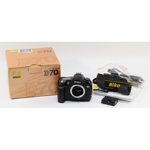 A Nikon D70 digital camera, body only, boxed.